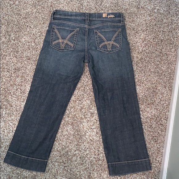Kut from the Kloth | Jeans | Kut From The Cloth Capris | Poshmark